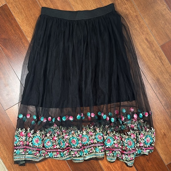 Aratta | Skirts | Arrata Silent Journey Handcrafted Embroidered Detailed Maxi Skirt Medium ...